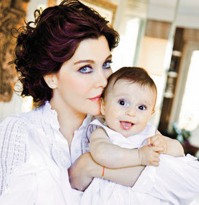 Efe Önbilgin evleniyor!