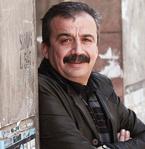 Sırrı Süreyya'dan yemin yazısı...