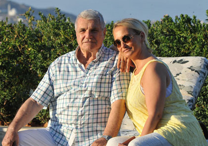 Derya-Abdullah Acar çifti Bodrum'daki evlerinin kapısını ilk kez ...