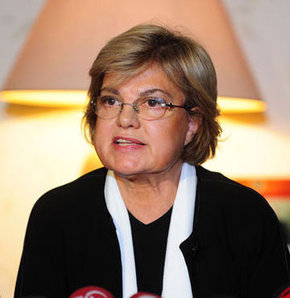 Tansu Çiller'e hırsız şoku, Tansu Çiller çifliğinde uyurken soyuldu