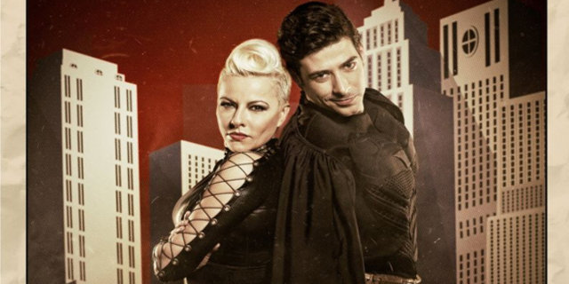 Pamela Spence ve Alper Saldıran'dan Mehmet Turgut'a özel poz