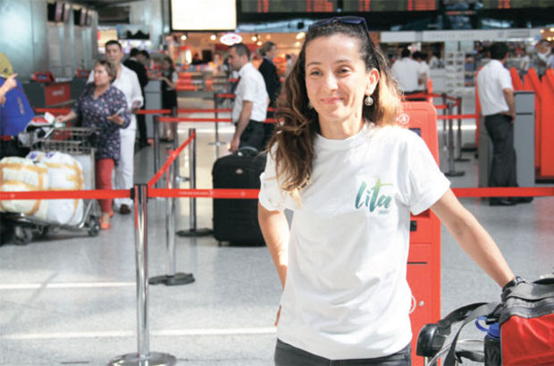 Kadın dağcımız Gülnur Tumbat, Carstenz için yola çıktı - Son Dakika ...