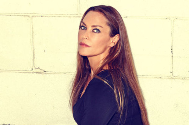 Melda Arat Hülya Avşar'ın rolünü kaptı!