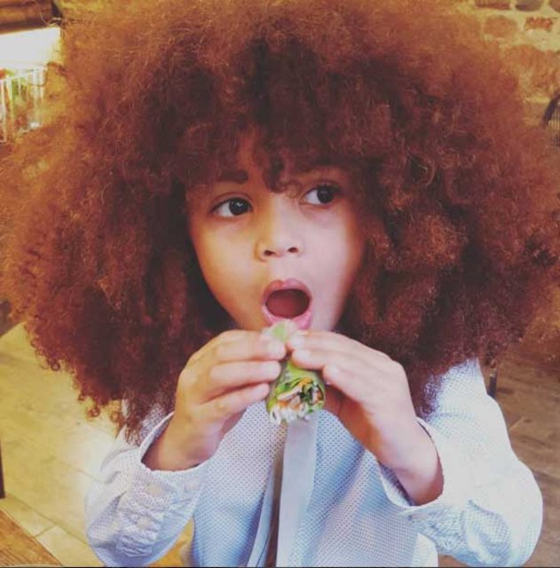 Instagram'ın kıvırcık fenomeni: Farouk James