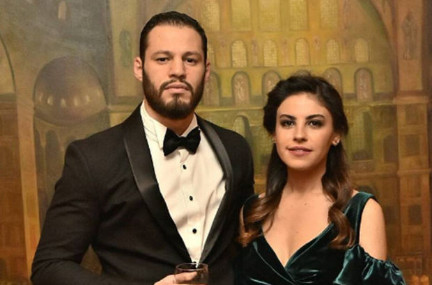 Çağan Atakan Arslan'dan eşine muşta şeklinde yüzük