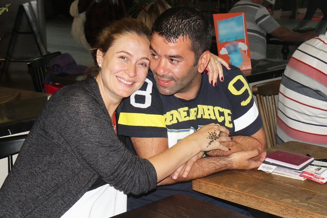 İşte Ceyda Düvenci ile Bülent Şakrak'ın oğlu Okan Ali, Ceyda Düvenci'ye ...