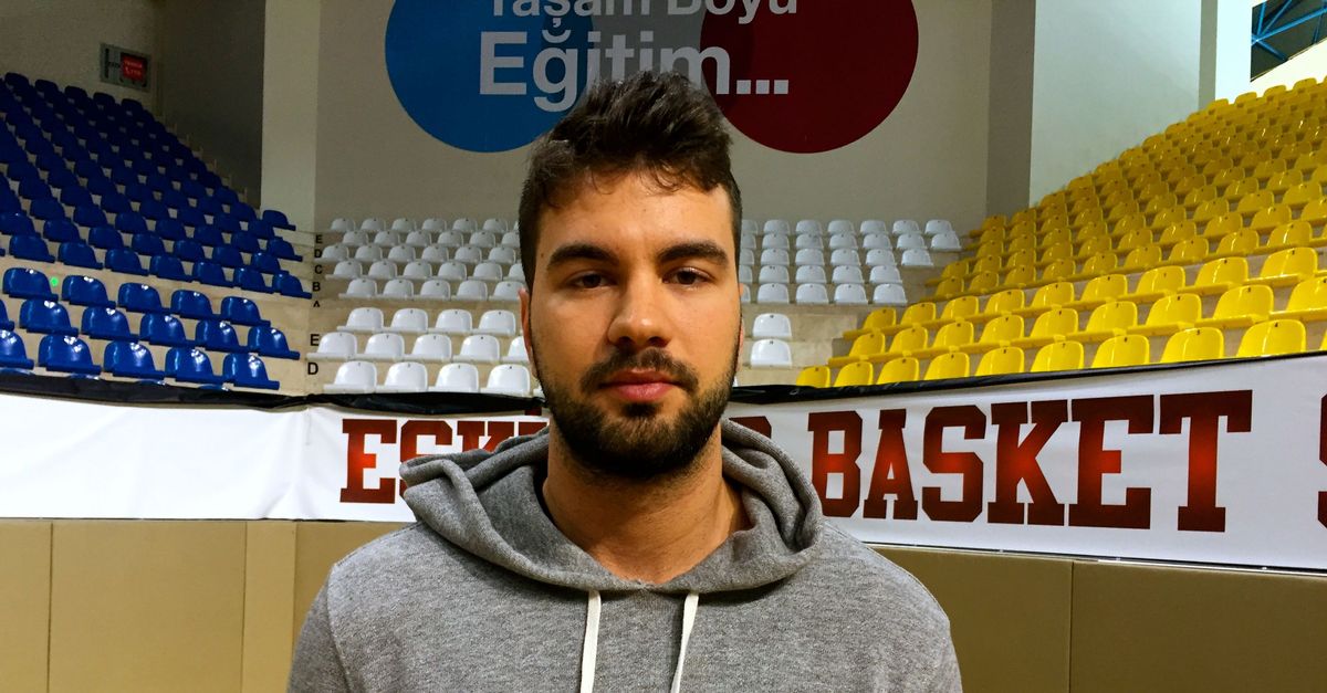 Anadolu Efes, Buğrahan Tuncer'i transfer etti - Basketbol Haberleri