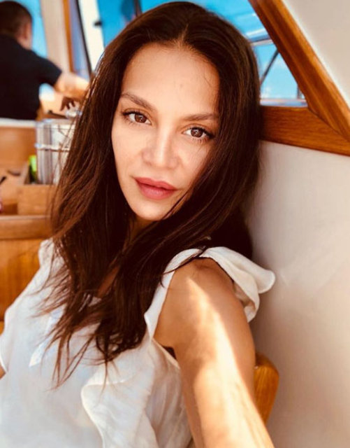 Cemre Kemer'i sinirlendiren yorum! - Magazin haberleri