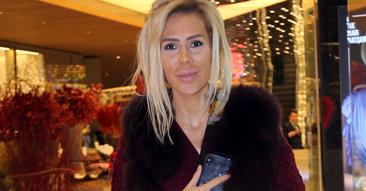 Hande Acar dostlarıyla bir araya geldi - Magazin haberleri