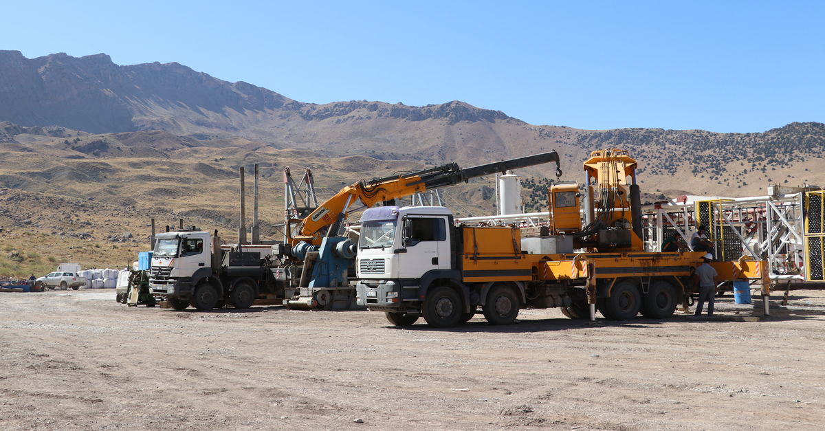 Termal su ararken petrol buldular - Enerji Haberleri