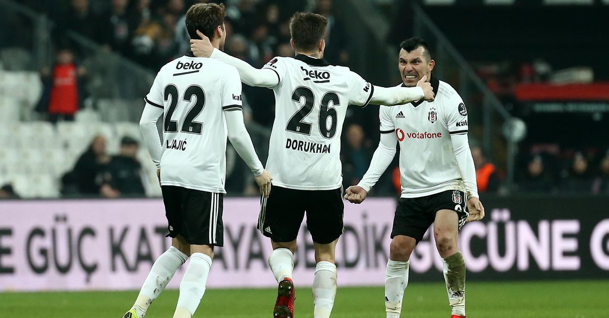 Medel, Çin'i değil Ada'yı istiyor! Beşiktaş haberleri - Beşiktaş Haberleri