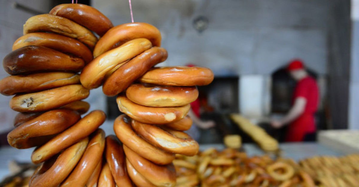 Pekmezin renk ve tat verdiği asırlık lezzet: Giresun simidi