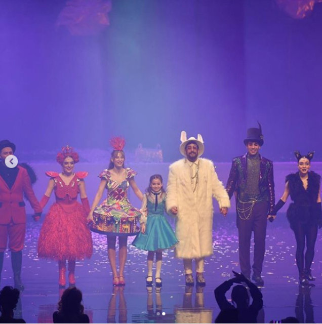 Şükrü Özyıldız sevgilisi Huri Murphy ile görüntülendi - Magazin haberleri