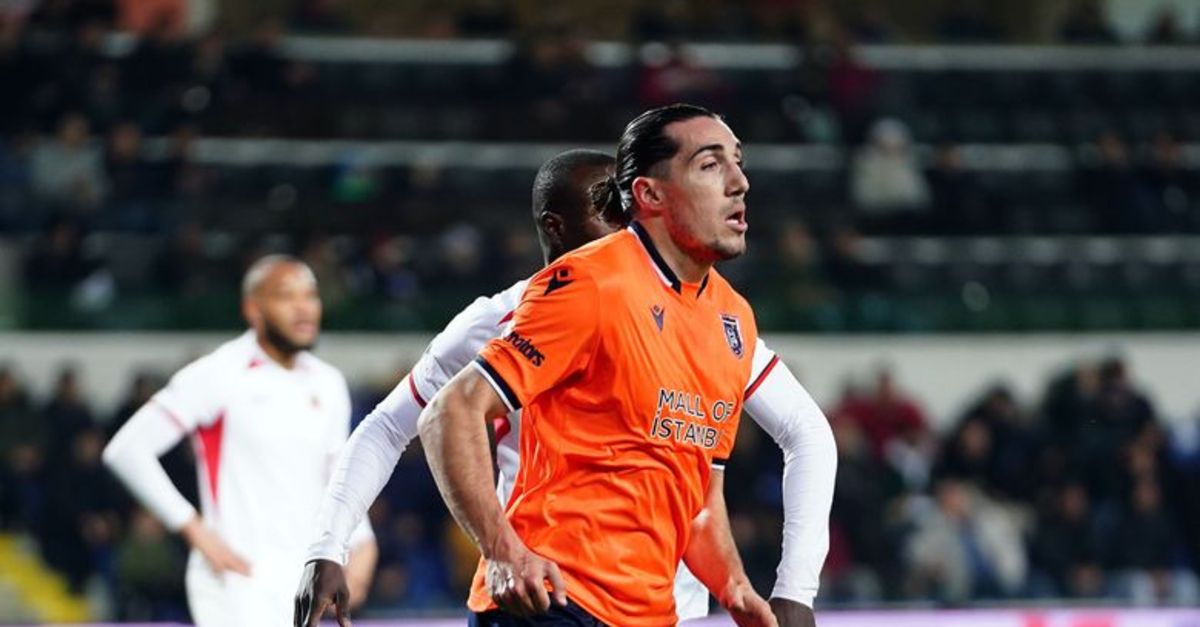 Crivelli 9. golünü attı - Medipol Başakşehir Haberleri