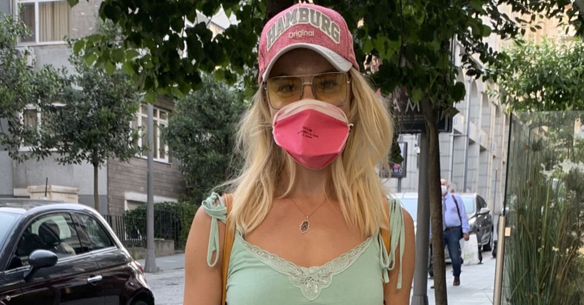 Şebnem Schaefer 80 gün sonra İstanbula döndü - Magazin haberleri