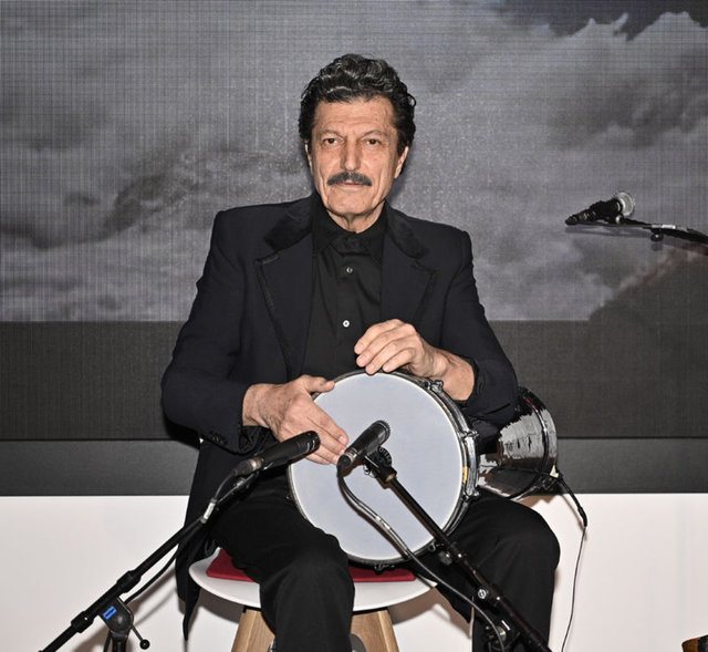 Burhan Öçal 61 yaşında baba oldu - Magazin haberleri