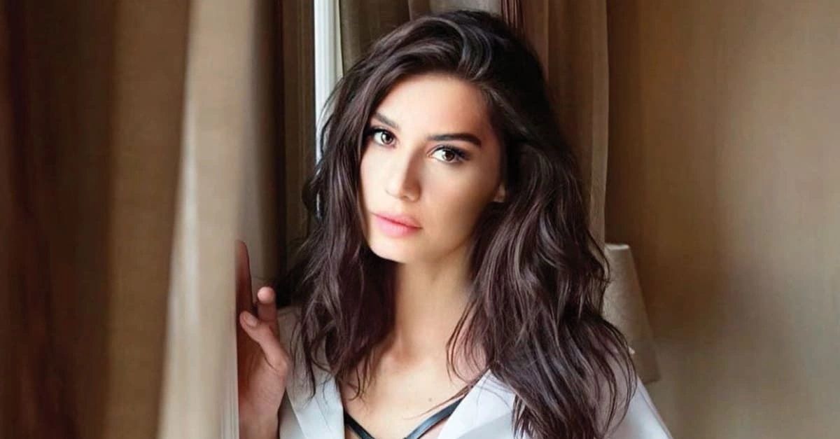 Burcu Kıratlı kimdir? Ünlü oyuncu Burcu Kıratlı kaç yaşında, nerelidir?
