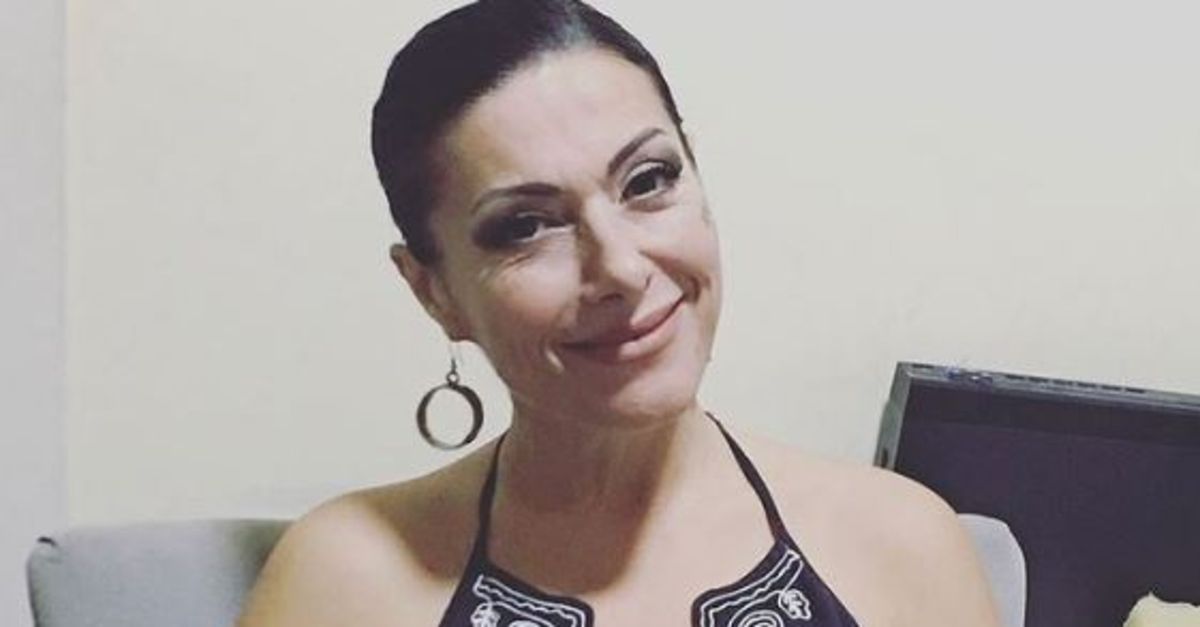 Gülay Sezer kimdir, nereli? Şarkıcı Gülay'ın hastalığı ne? İşte Gülay ...