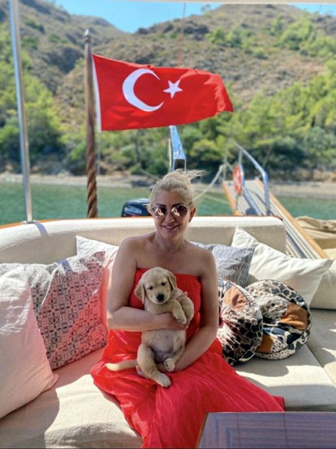 Muazzez Ersoy kimdir? Muazzez Ersoy kaç yaşında? İşte şarkıları ve ...