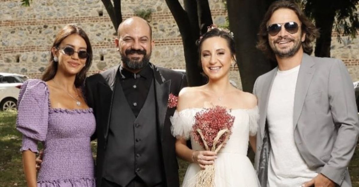 Oyuncu Devrim Saltoğlu ile Nazlı Saltoğlu evlendi - Magazin haberleri