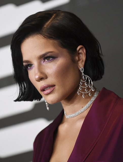 Halsey oğlu Ender Ridley'in yüzünü ilk kez gösterdi! - Magazin haberleri