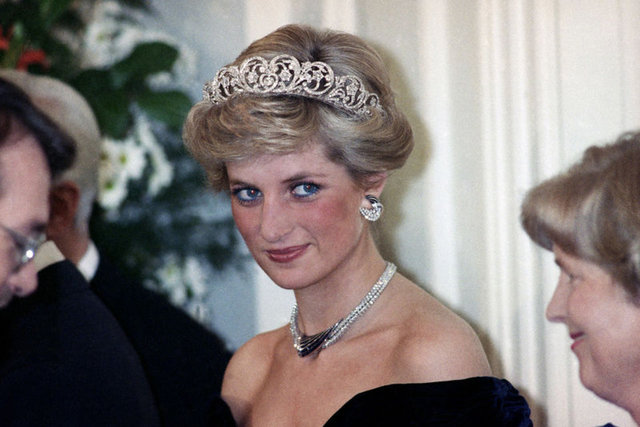 Prenses Diana Kimdir Kaç Yaşında öldü Lady Diana Neden Nasıl öldü ölüm Sebebi Ne Ve Ne Zaman