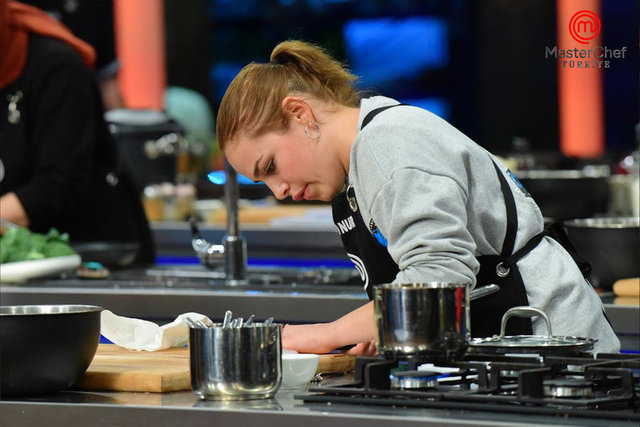 MasterChef MasterClass ödülünü kim ve hangi yarışmacı kazandı? 14 Ekim MasterChef Cuma ödül ne ...