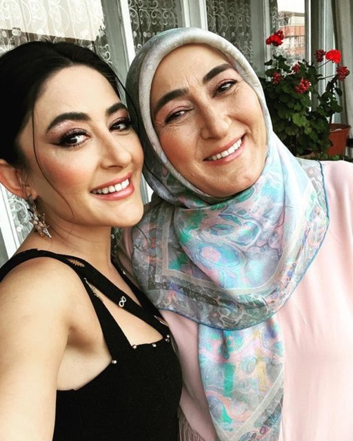 Melis Sezen annesi Nursel Sezen'i paylaştı: En değerli varlığım - Magazin haberleri