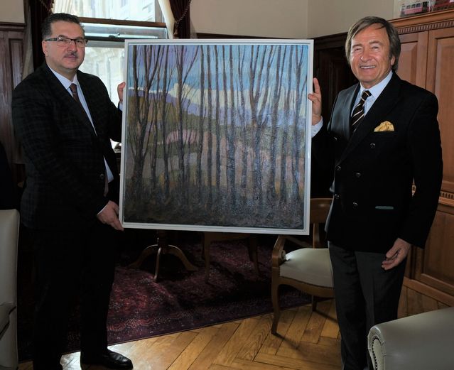 Erol Evgin'in adı okuduğu sınıfa verildi - Magazin haberleri