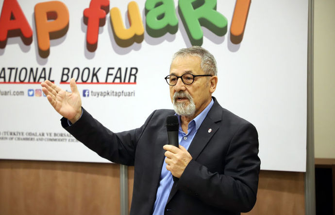 Yer Bilimci Prof Dr Naci Görürden İstanbul Depremi Açıklaması
