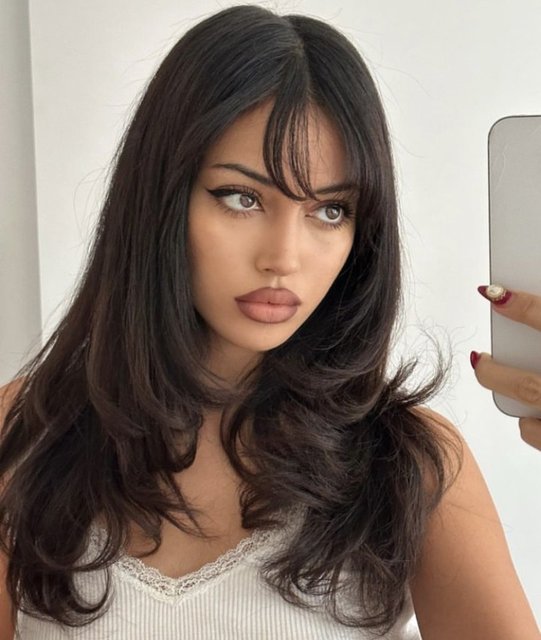 Cindy Kimberly: Bu zamana kadar film sektörü hep erkeklerin elindeydi ...