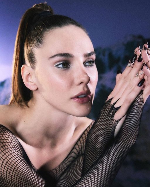 Alina Boz Kimdir Kaç Yaşında Ve Aslen Nereli Annesi Rus Mu O Ses