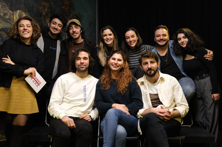 Arsız Kumpanya: Çok cesur, çok yaratıcı, ziyadesiyle gerçek...