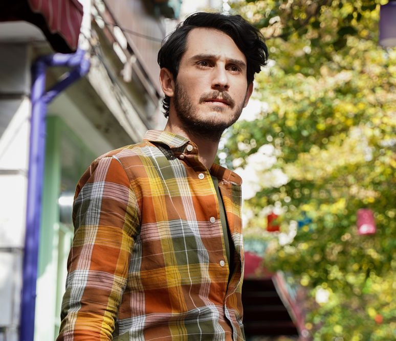 Orkuncan İzan: Ecem Erkek'i hayranlıkla seyrediyorum, bu da 'Feyyaz'a ...