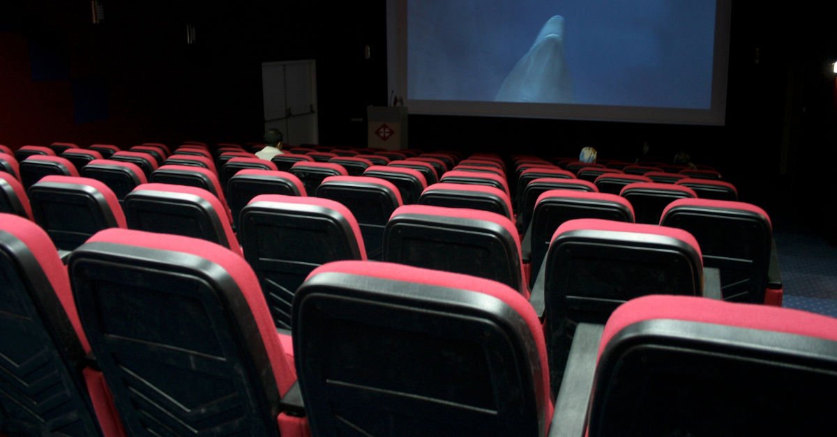 Birçok sinema salonu kapandı