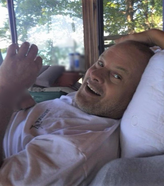 Sharon Stone'un kardeşi Patrick Joseph Stone hayatını kaybetti ...