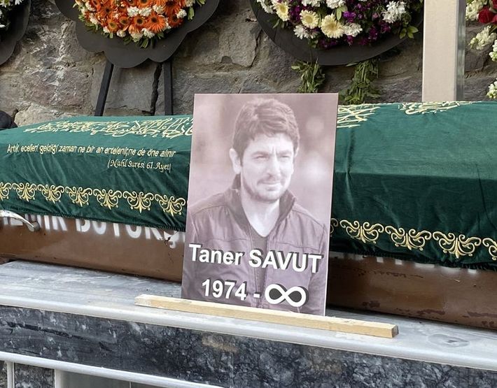 Taner Savut son yolculuğuna uğurlandı - Diğer Haberleri