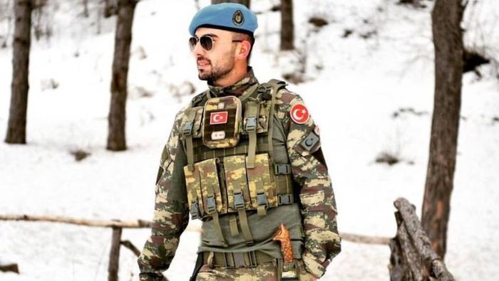 İzmir'de komşusu tarafından vurulan uzman çavuş öldü - En son haberler