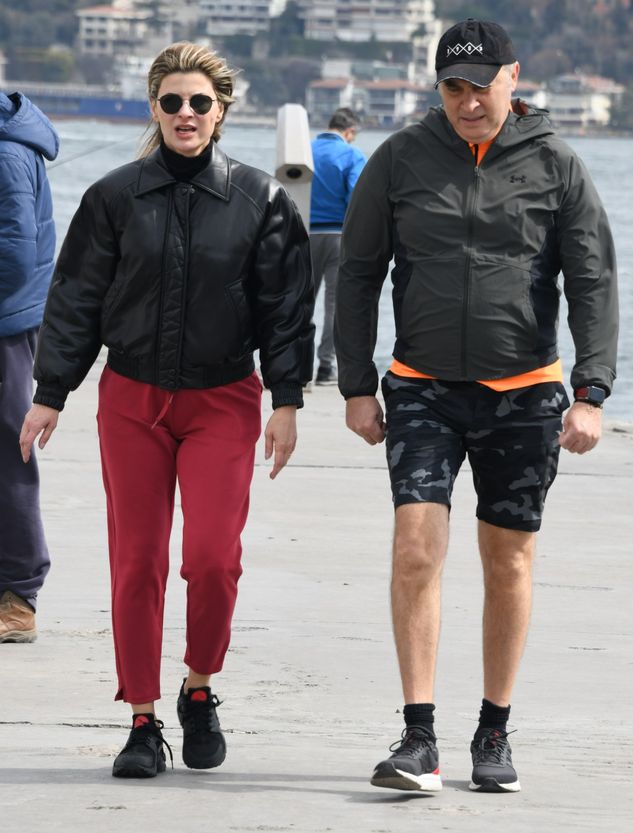 Fikret Orman ile Tuğba Coşkun'un sahil turu - Magazin haberleri