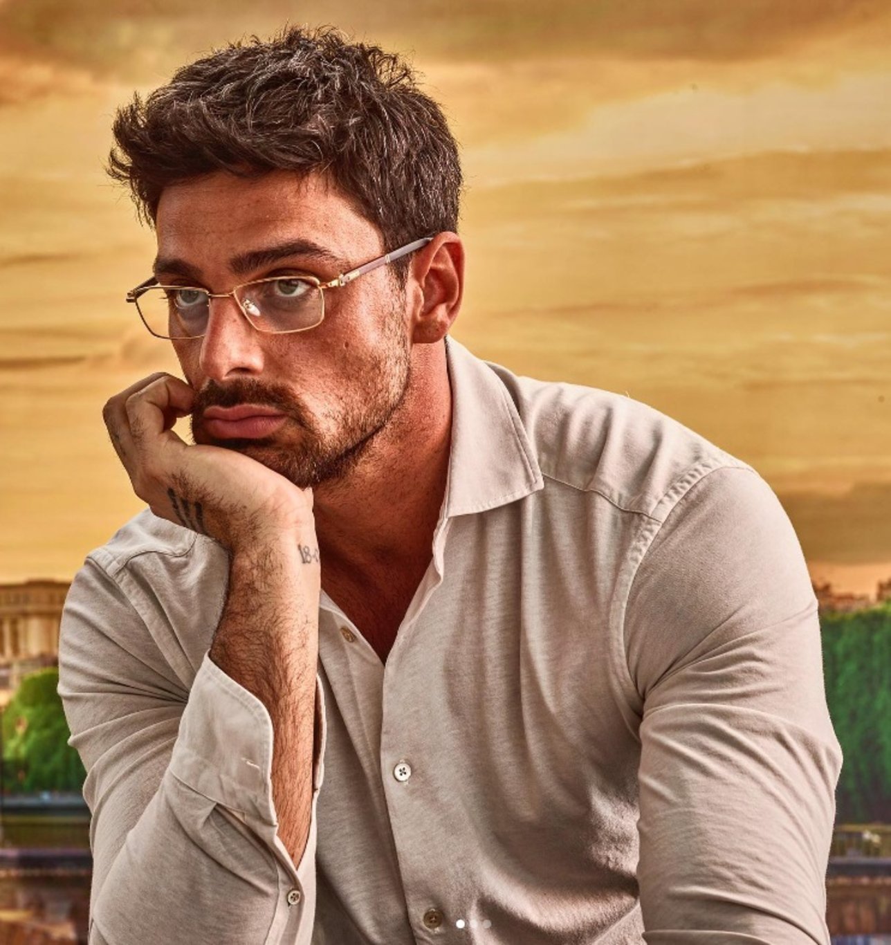 365 Gün filminin yıldızı Michele Morrone ile Moara Sorio evlendi ...