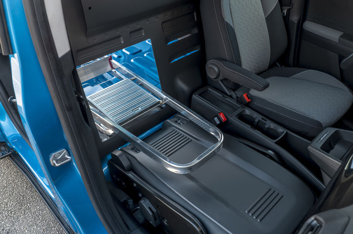 Yeni Ford E-Transit Courier dünyaya İstanbul'dan tanıtıldı! - Otomobil ...