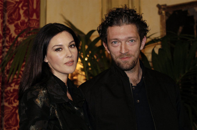 Vincent Cassel - Tina Kunakey çiftinin evliliğinde kriz! Her şeyi sildi ...