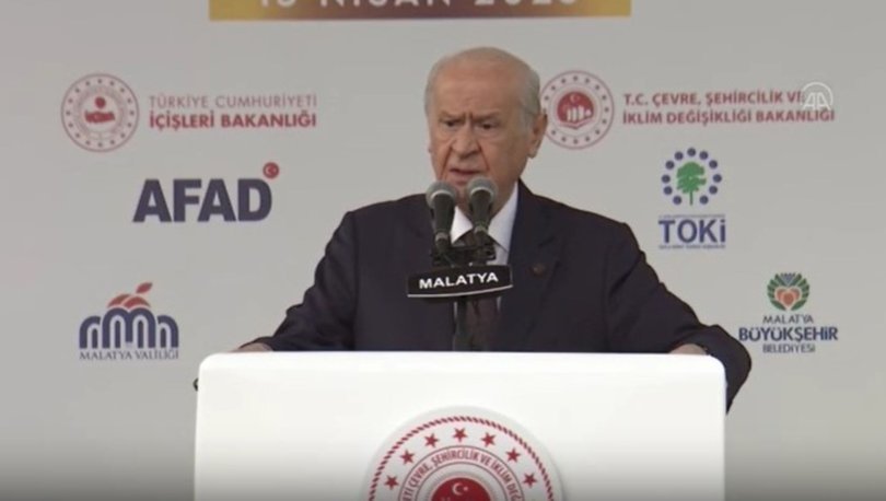 Milliyetçi Hareket Partisi (MHP) Genel Başkanı Devlet Bahçeli ...