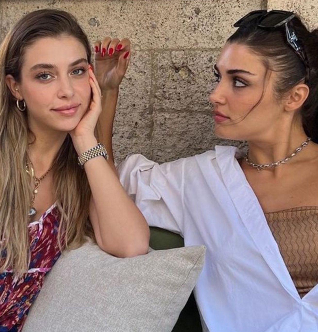 Hande Erçel'in acı günü - Magazin haberleri