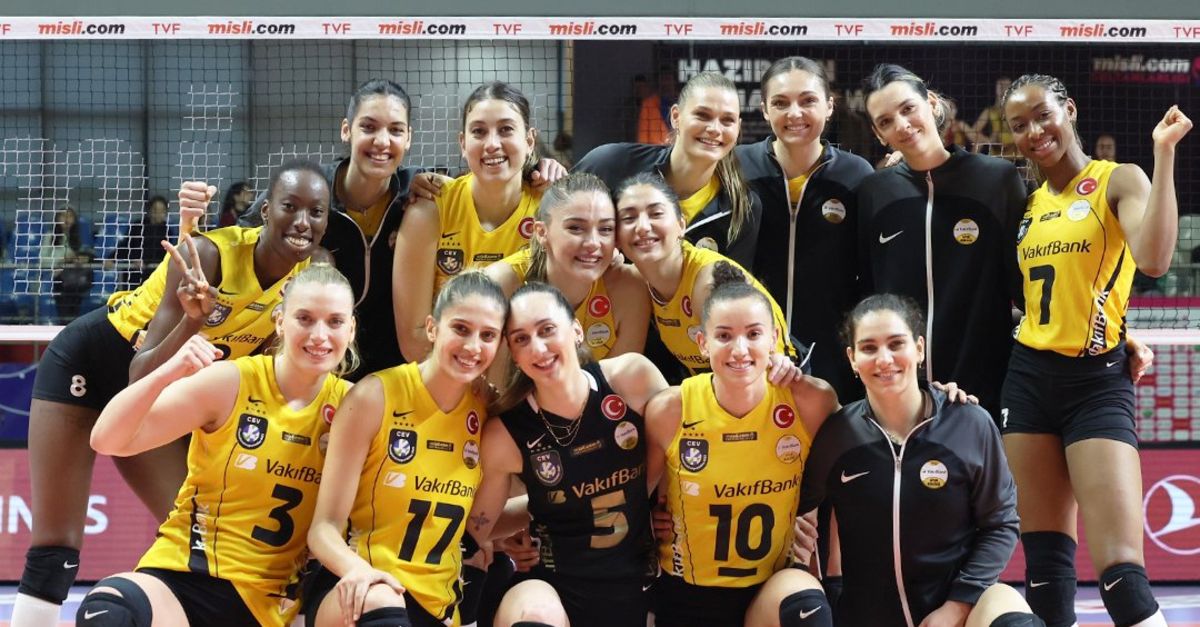 Türk Hava Yolları: 1 - VakıfBank: 3 - Voleybol Haberleri