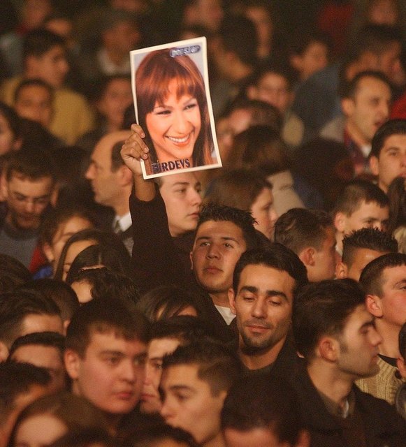 Popstar Firdevs'ten yıllar sonra gelen itiraf! Popstar Firdevs şimdi ...