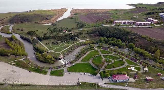 İnci kefali göçünü izlemek için Van'a geldiler