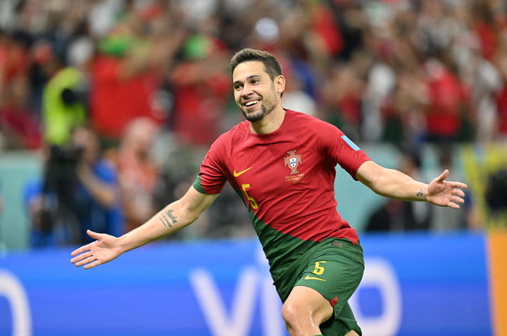 Yıldız sol beki Galatasaray istiyordu, Bayern Münih'e gidiyor ...