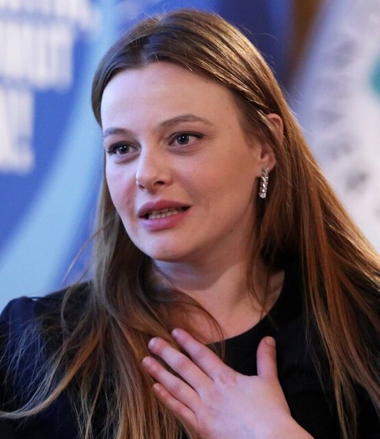 Ünlülerin gerçek halleri ve sosyal medya halleri - Magazin haberleri