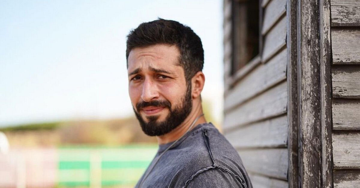 Emre Bulut'a hırsız şoku